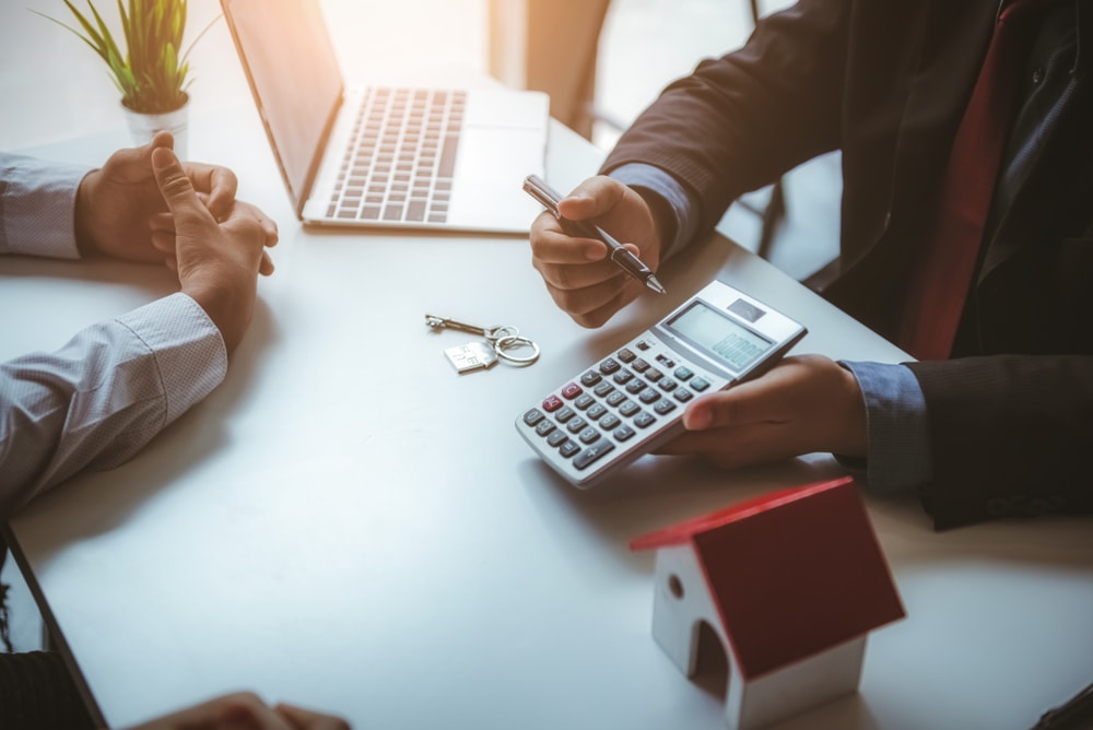 Common Commercial Contractor Fees You Should Understand