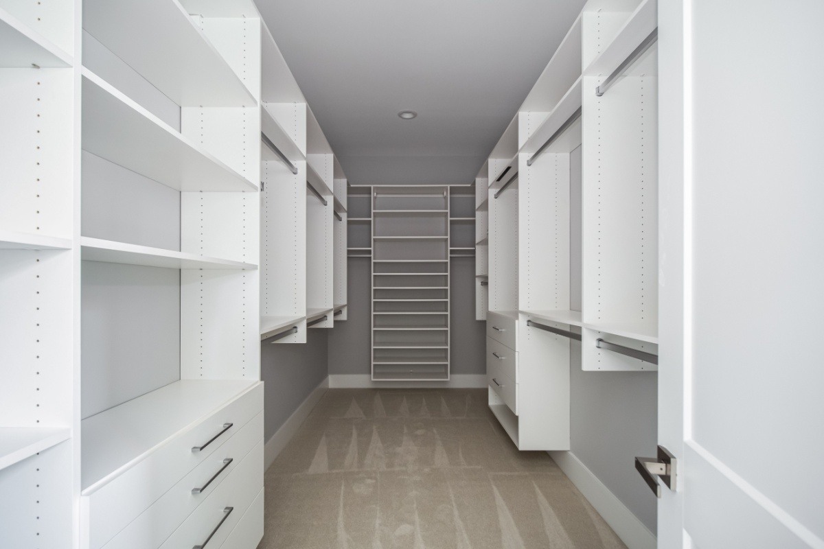 Custom Storage Solutions: Maximizing Space in Modern Connecticut Homes